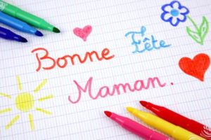 Beaux messages Fêtes des mères Textes bonne fête maman Citation Carte